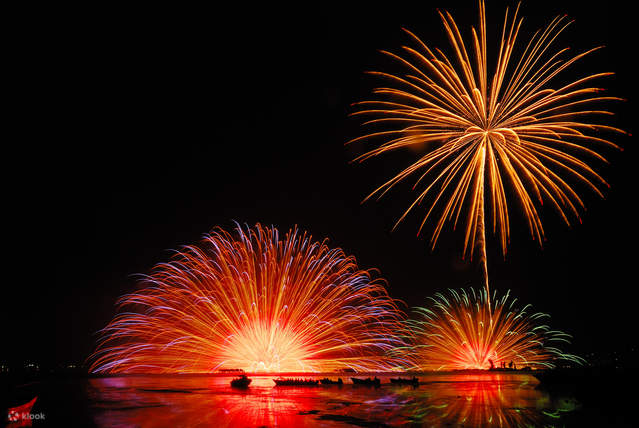 [One-Day Tour of Japan's Best Fireworks Display] Visit Suwa Lake, the ...
